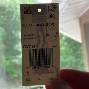 adidas | Shoes | Yeezy Boost 35 V2 Dazzling Blue Box Included With ...